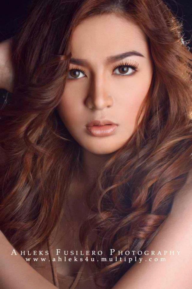 Charee Pineda - A Hot Valenzuela City Councilor | Horny brunette maid ...