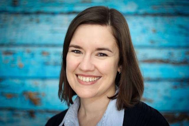 UNDISCOVERED VOICES INTERVIEWS Monika Baum - Words&Pictures