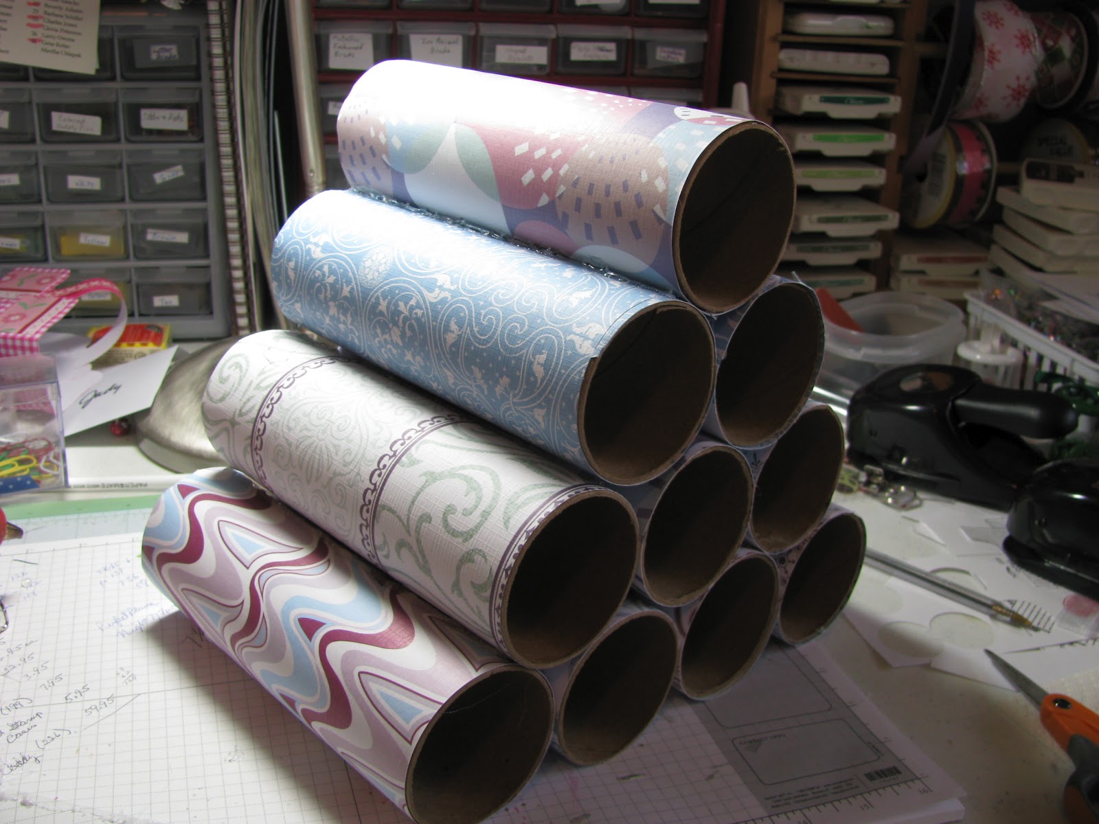 Scrap-a-doodle Stamping: Pyramid Pen/Marker Holder