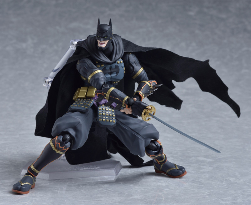 Preview de la figma de Batman Ninja y la figma de Batman Ninja DX ...