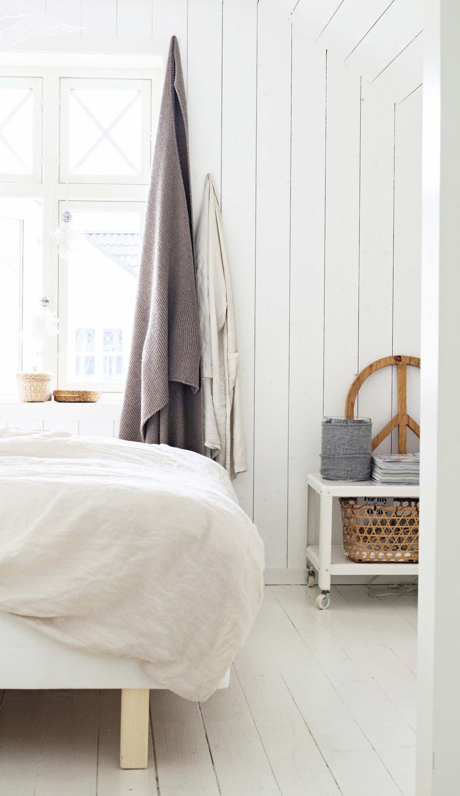 Soothe colors and natural materials