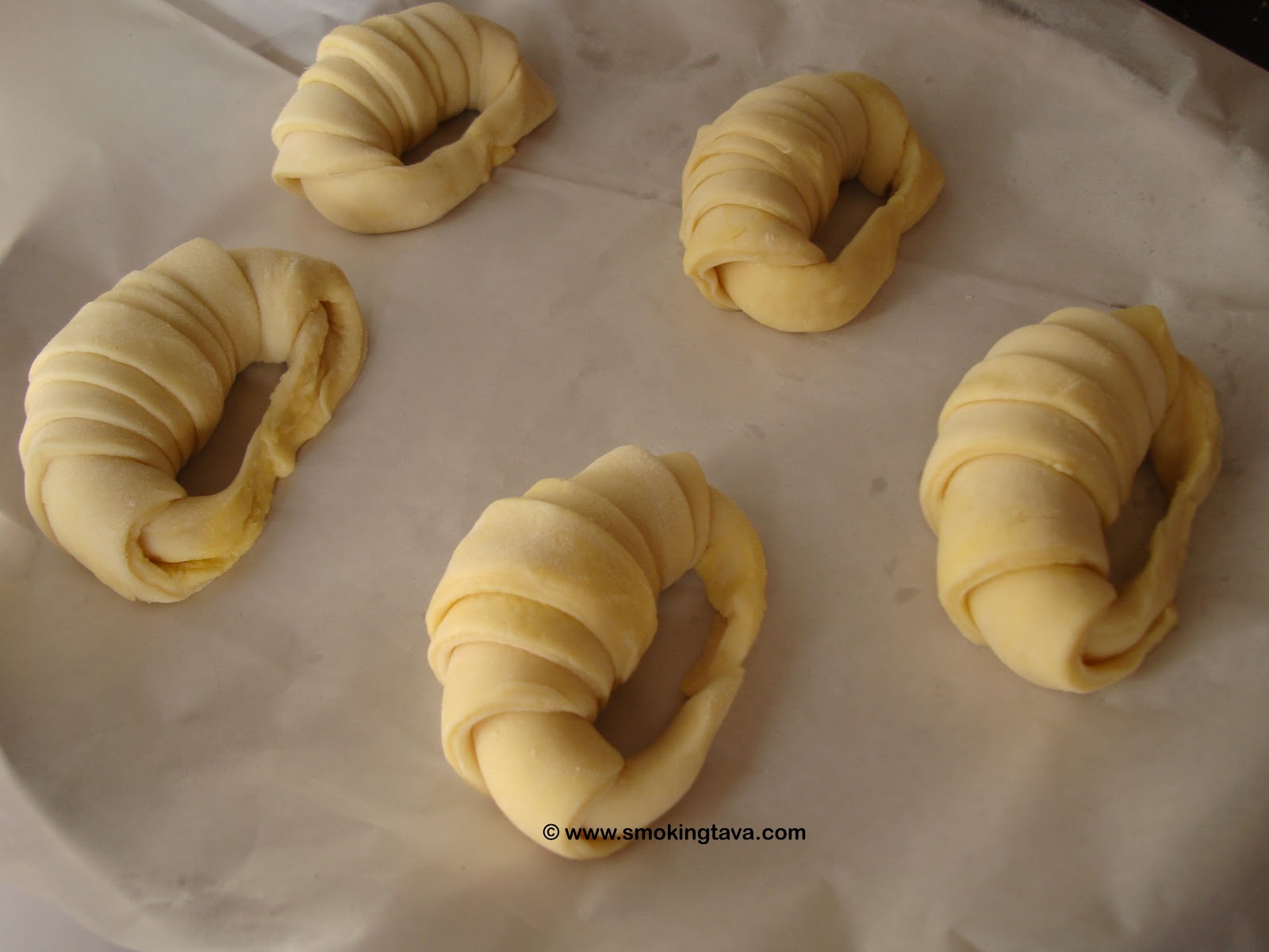 The Smoking Tava: Croissant