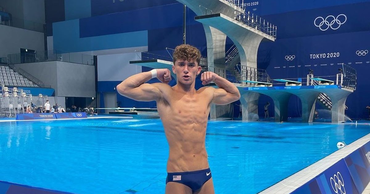 WE LOVE HOT GUYS: Tyler Downs