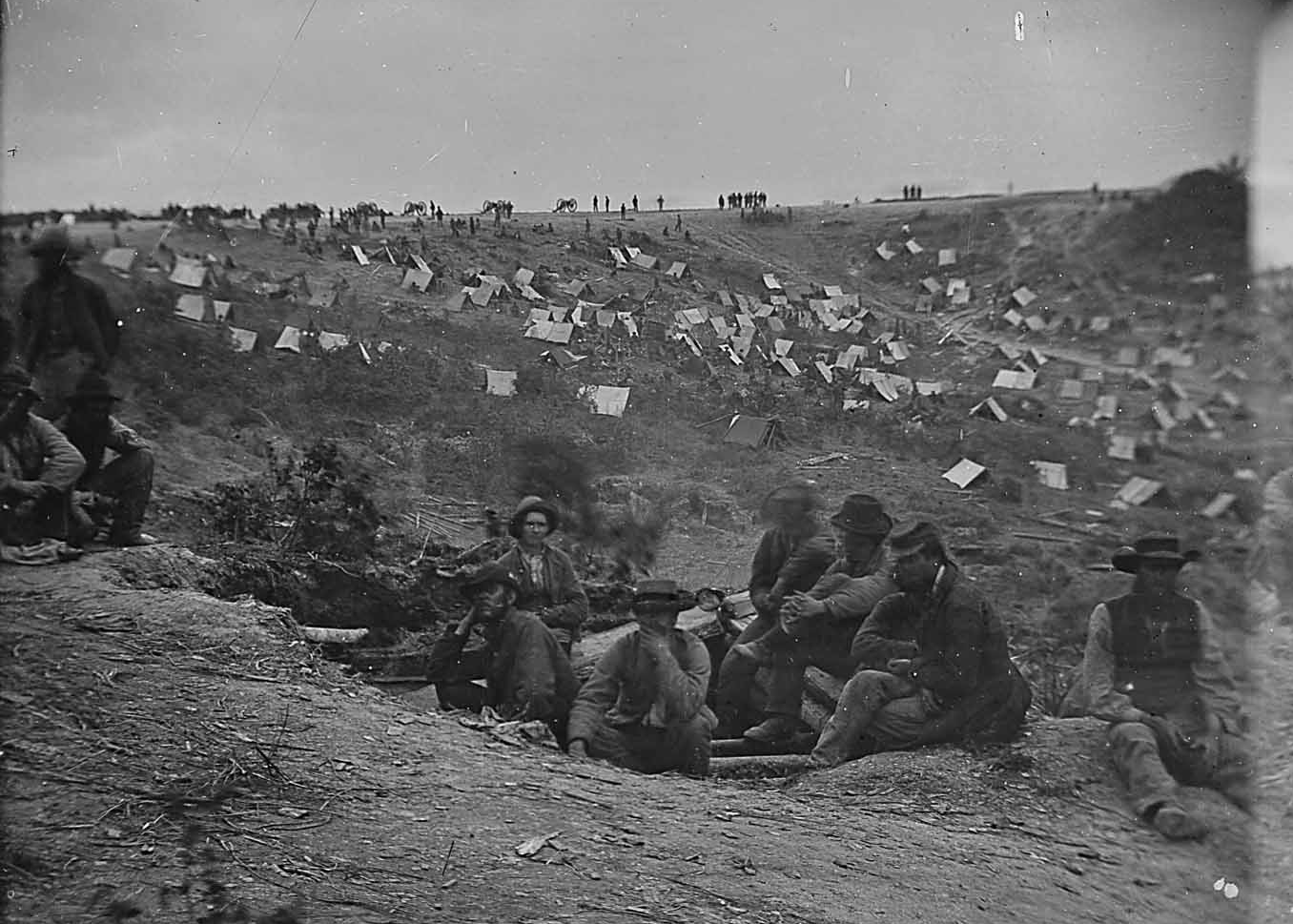 Second animated time-lapse stereoscopic photograph of Confederate POWs ...