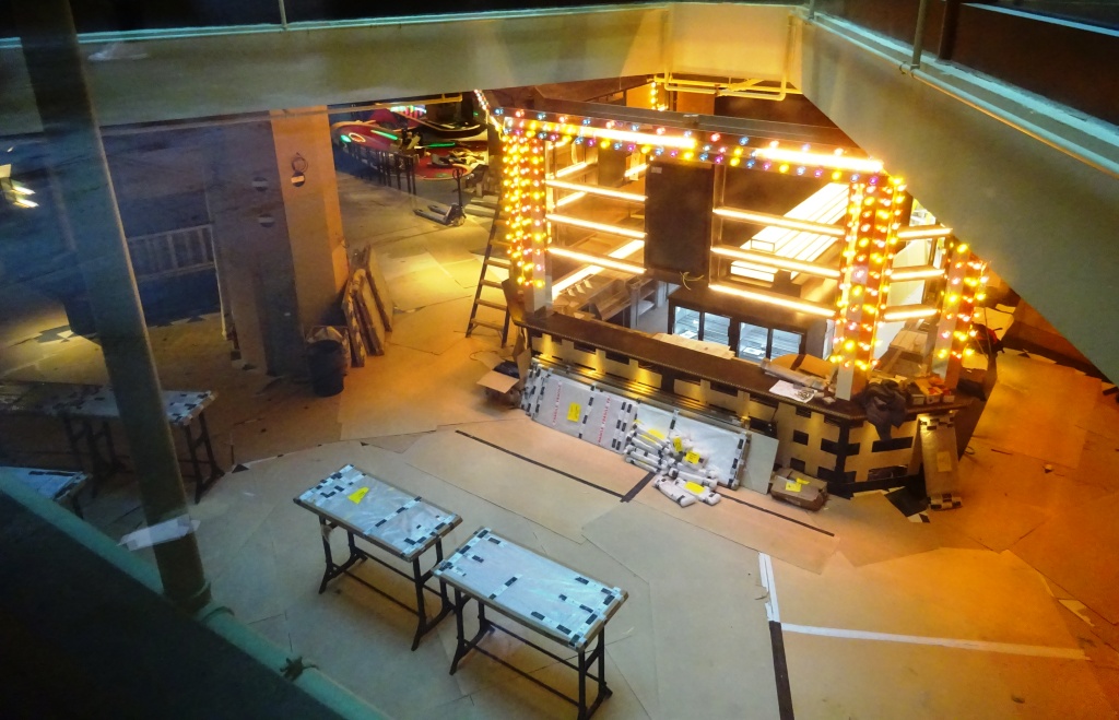 The Ham and Egger Files: New Puttshack Super Tech Mini Golf opening in ...