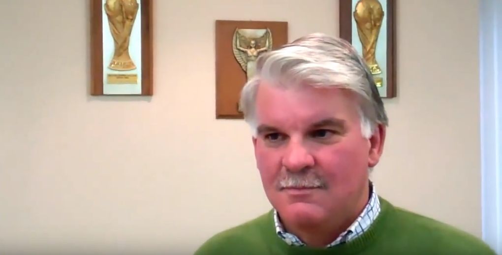 Refereeing World: Former top referee Snoddy to release autobiography