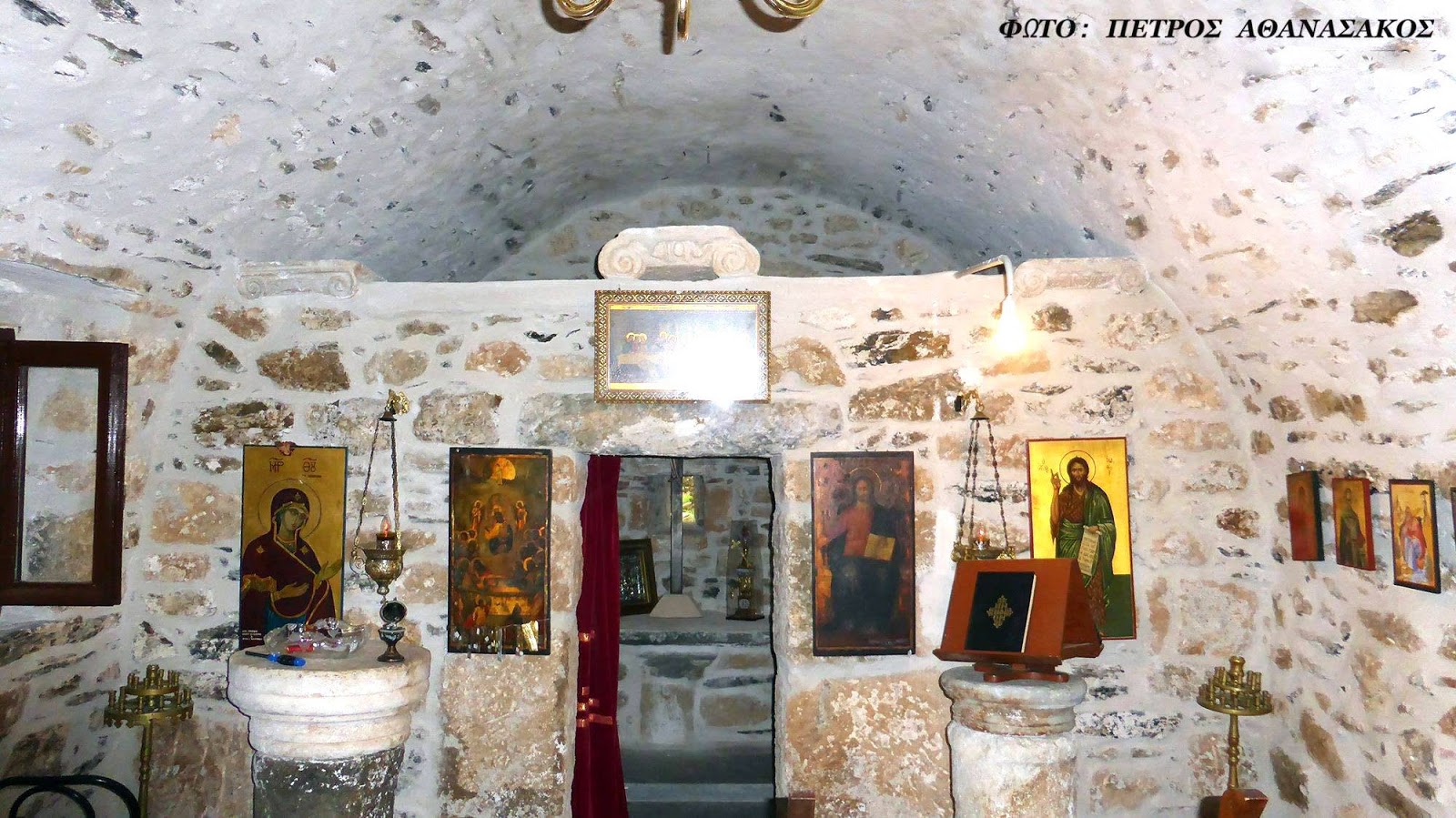 ΝΑΟΙ ΣΤΗ ΜΑΝΗ: ΚΥΠΑΡΙΣΣΟΣ (ΚΟΙΜΗΣΗ ΘΕΟΤΟΚΟΥ)