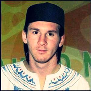 Benarkah Lionel Messi Masuk Islam ? | prediksinya bola