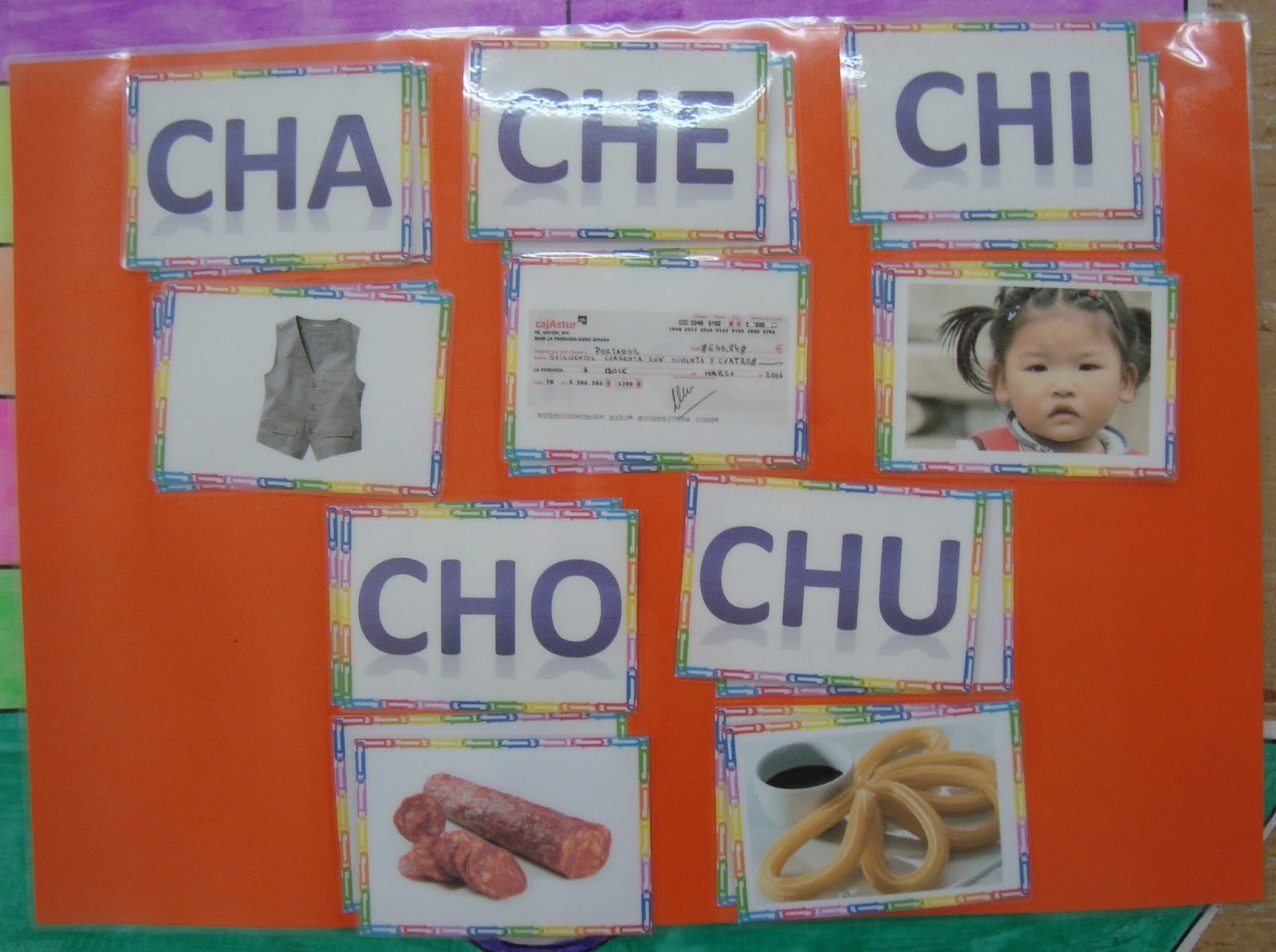 Plastificando ilusiones: Valeria, la cartera de la letra "CH"