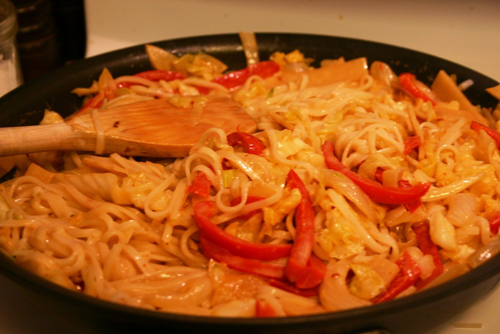 Kitchen Bitchin and Turbulent Mixin: Evil Jungle Noodles