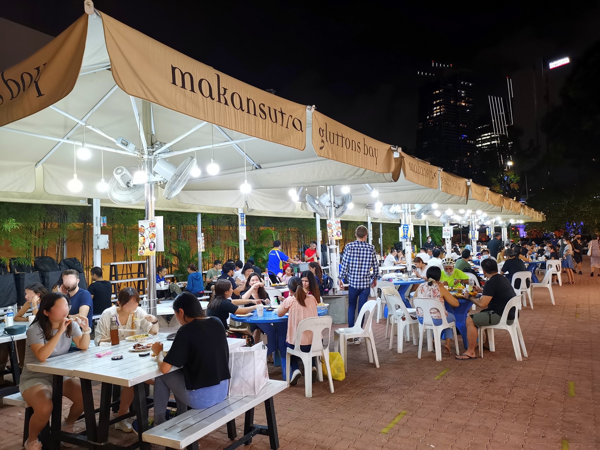 Makansutra Gluttons Bay Buffet. All You Can Eat A La Carte Zi Char for ...