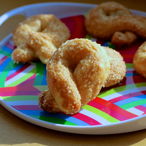pepsakoy: Torcettini ( Italian Sugar Crusted Twisted Cookies )