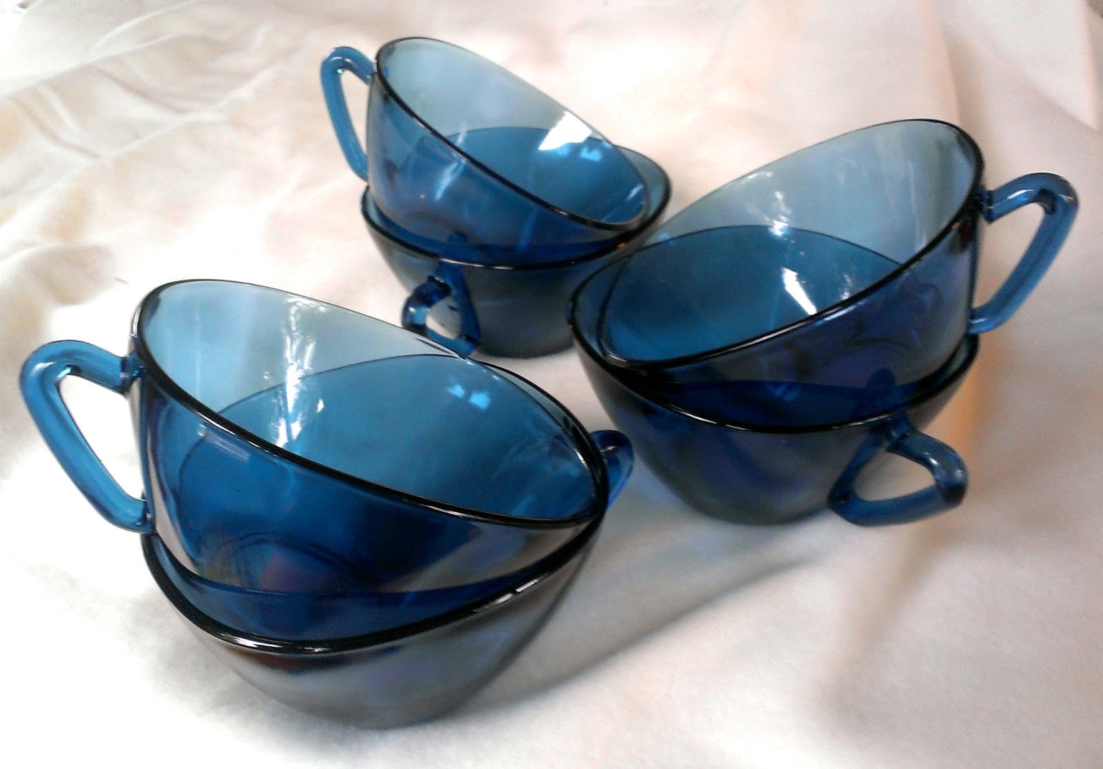 Retro Scandinavian: Vereco glass, made in France