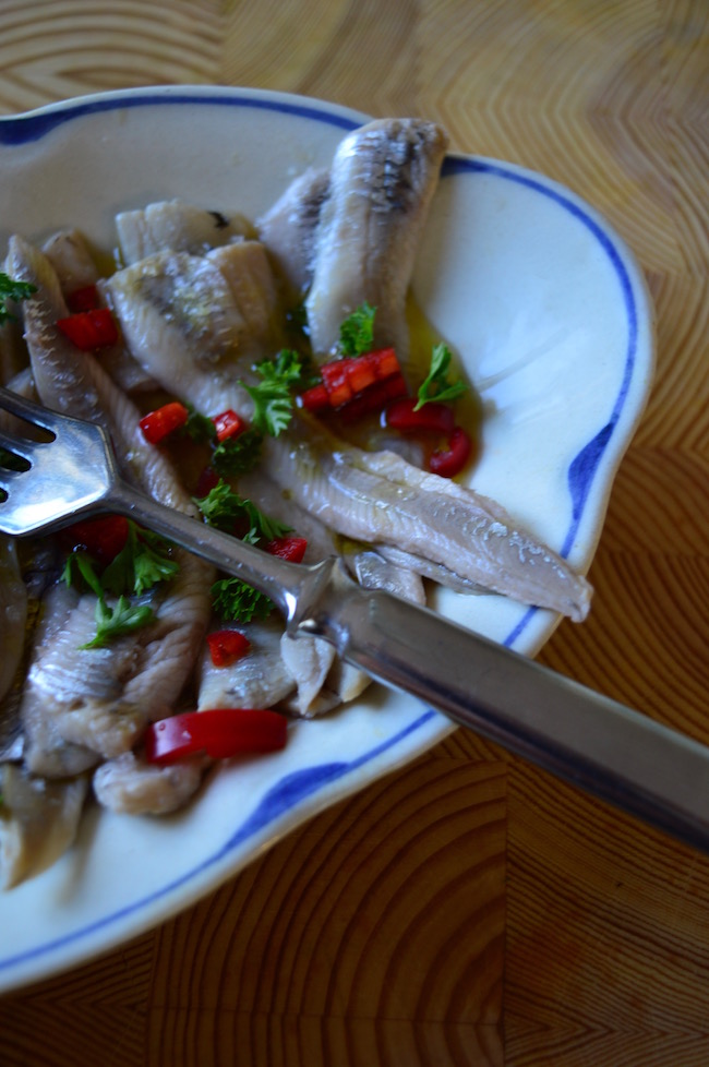 Viikonloppukokki: Silakat viinietikassa - herkkuja kesän kalapöytään.