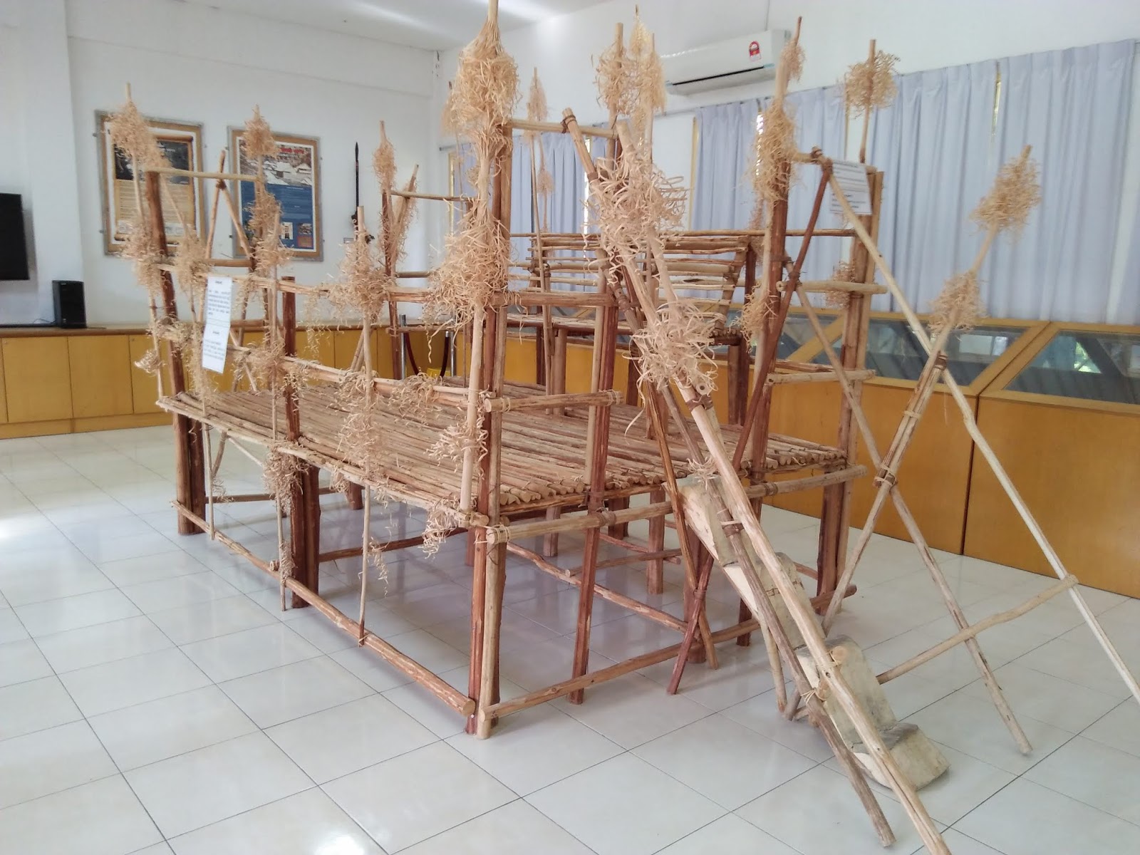 Borneo Lady: Tenom Part 3 - The Head hunters