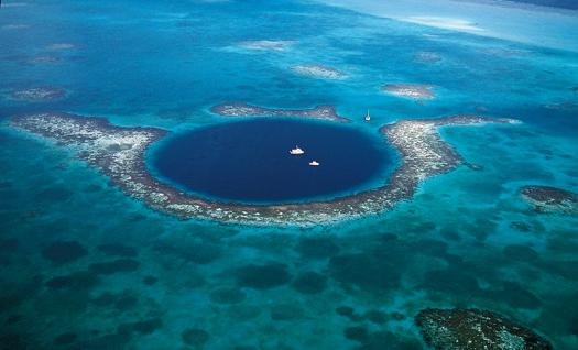 Lugares Sorprendentes: El Gran Hoyo Azul