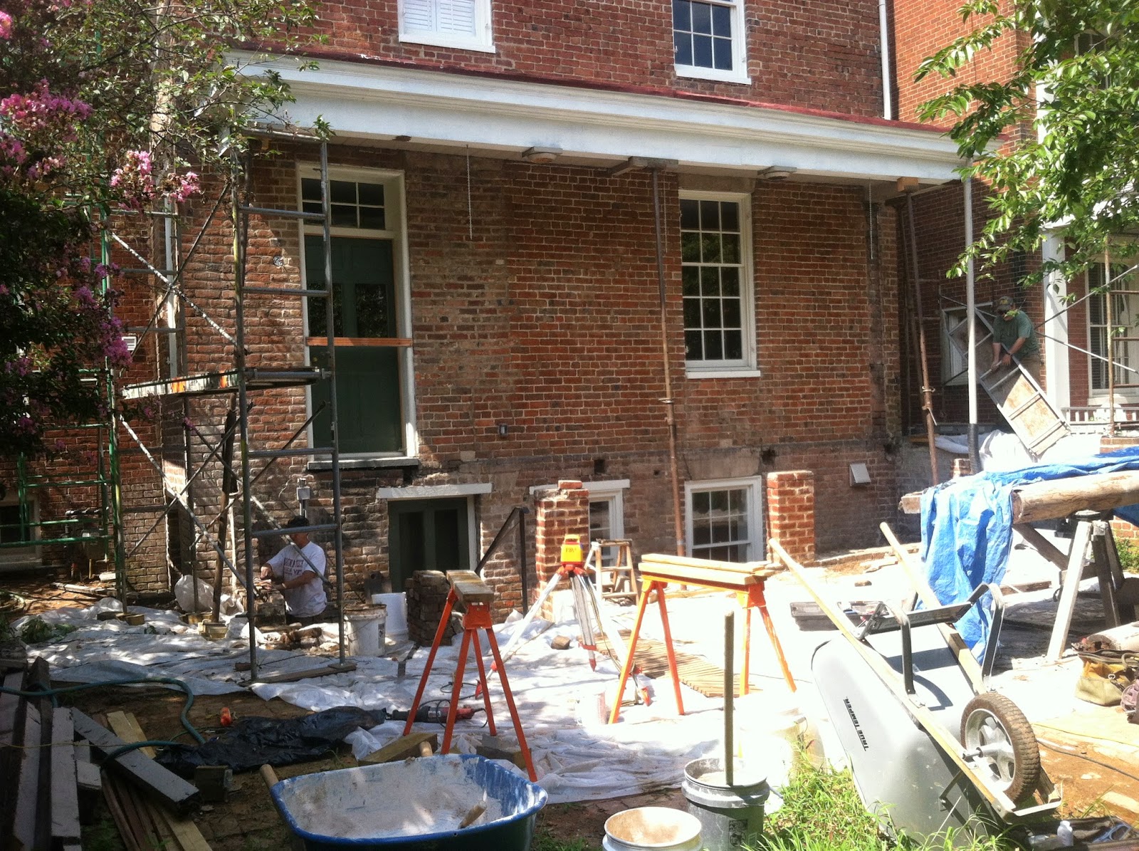Restoration Builders of Virginia: Rebuilding round columns on 1813 ...
