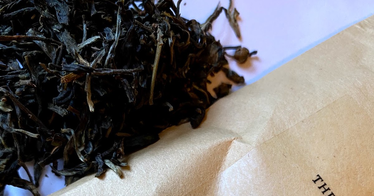 MattCha's Blog: 2020 Essence of Tea Lao Jie Zi GaoGan : A Very Mansa Puerh