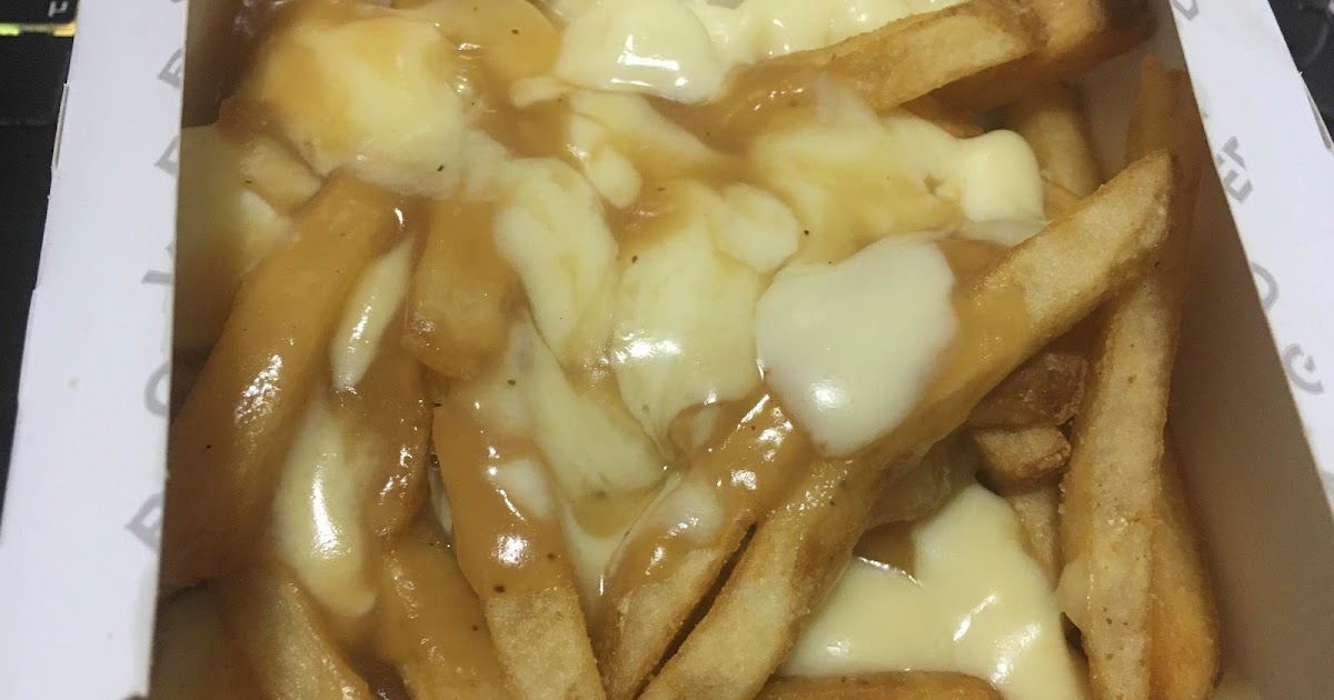 Adorable Fluff: A&W. Poutine Review.