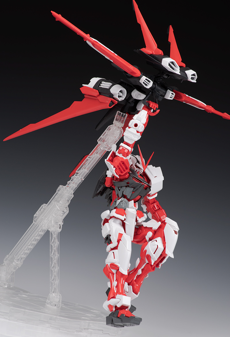 [ Review ] - MG 1/100 - Gundam Astray Red Frame Flight Unit
