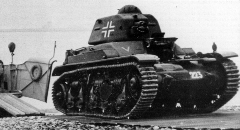 Tank Archives: Renault R 35 in German Service
