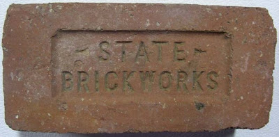 IT'S THE PITS: Photo's of Bricks