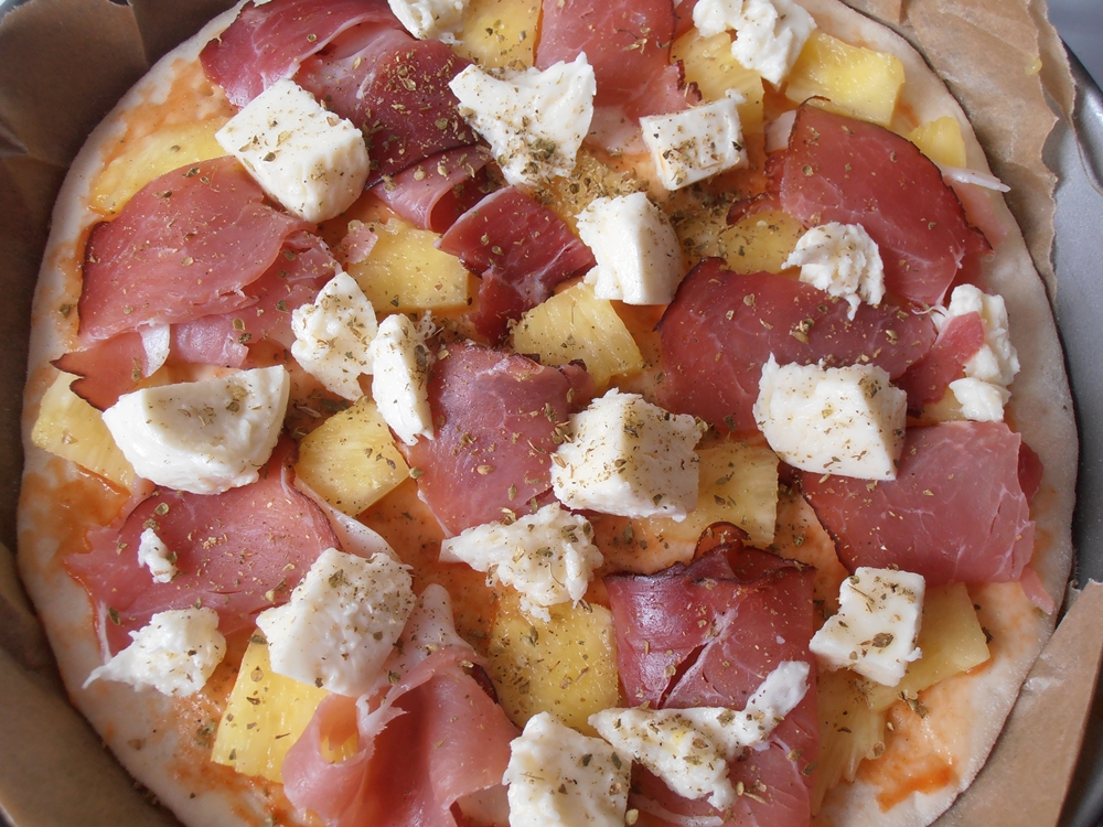 Pizza Hawai - CAIETUL CU RETETE