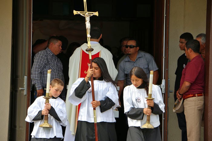 Alex Darocy Photography: Family and Friends Bid Farewell to Yanira ...