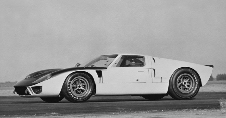 Ego, orgullo y motores potentes: la historia de cómo Ford se unió a las ...