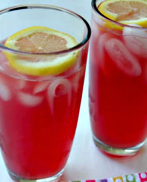 On The Menu: Sparkling Cranberry Lemonade |Sunny Days & Starry Nights