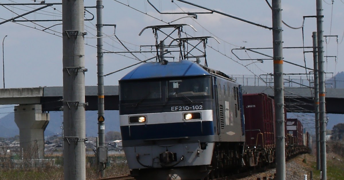 線路際の小さな幸せ: 1071レ EF210-102 いつもの貨レ UM12A、カルちゃん、旭カーボン、DAINICHI、ランテック