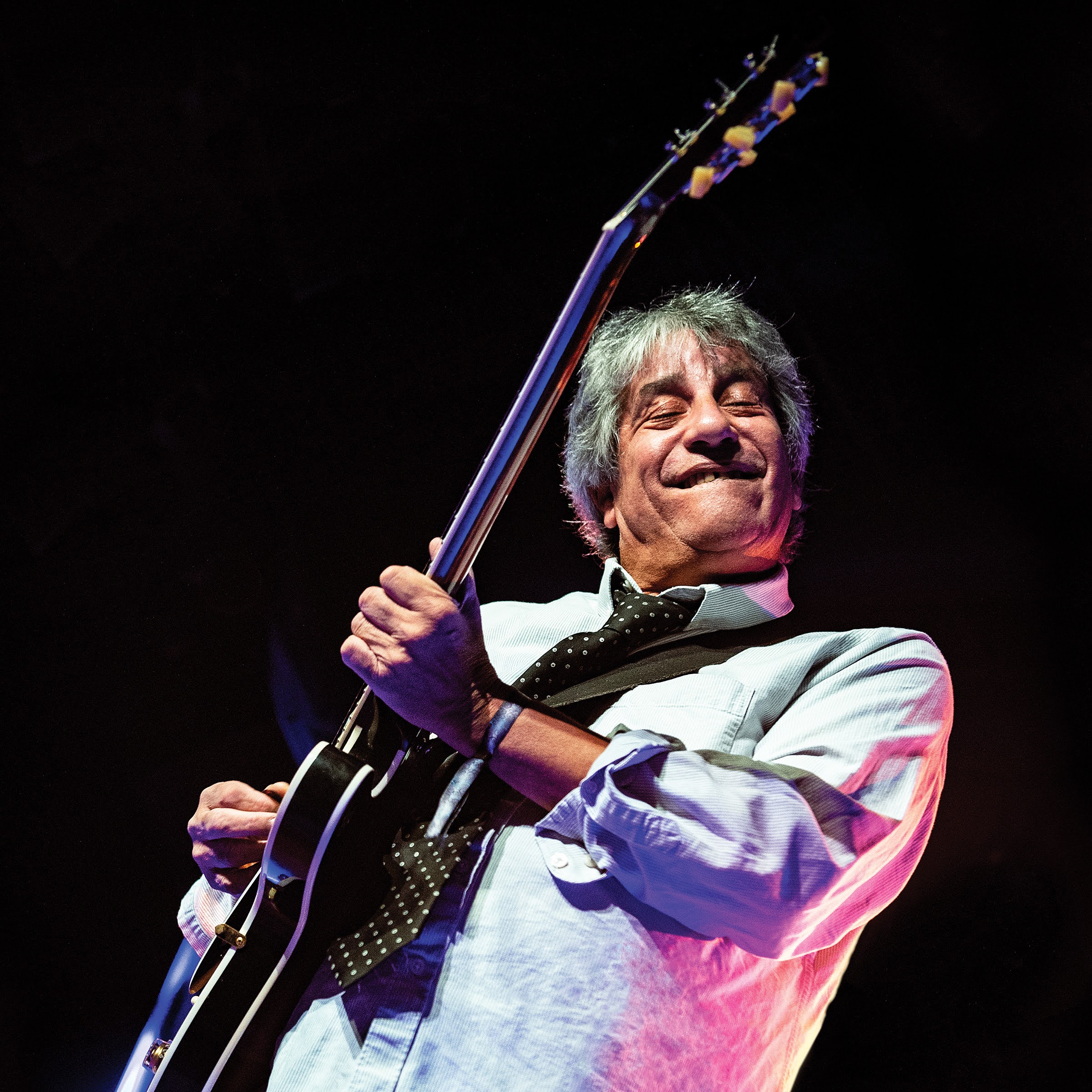 Blues Enthused: Chris Cain - Raisin' Cain