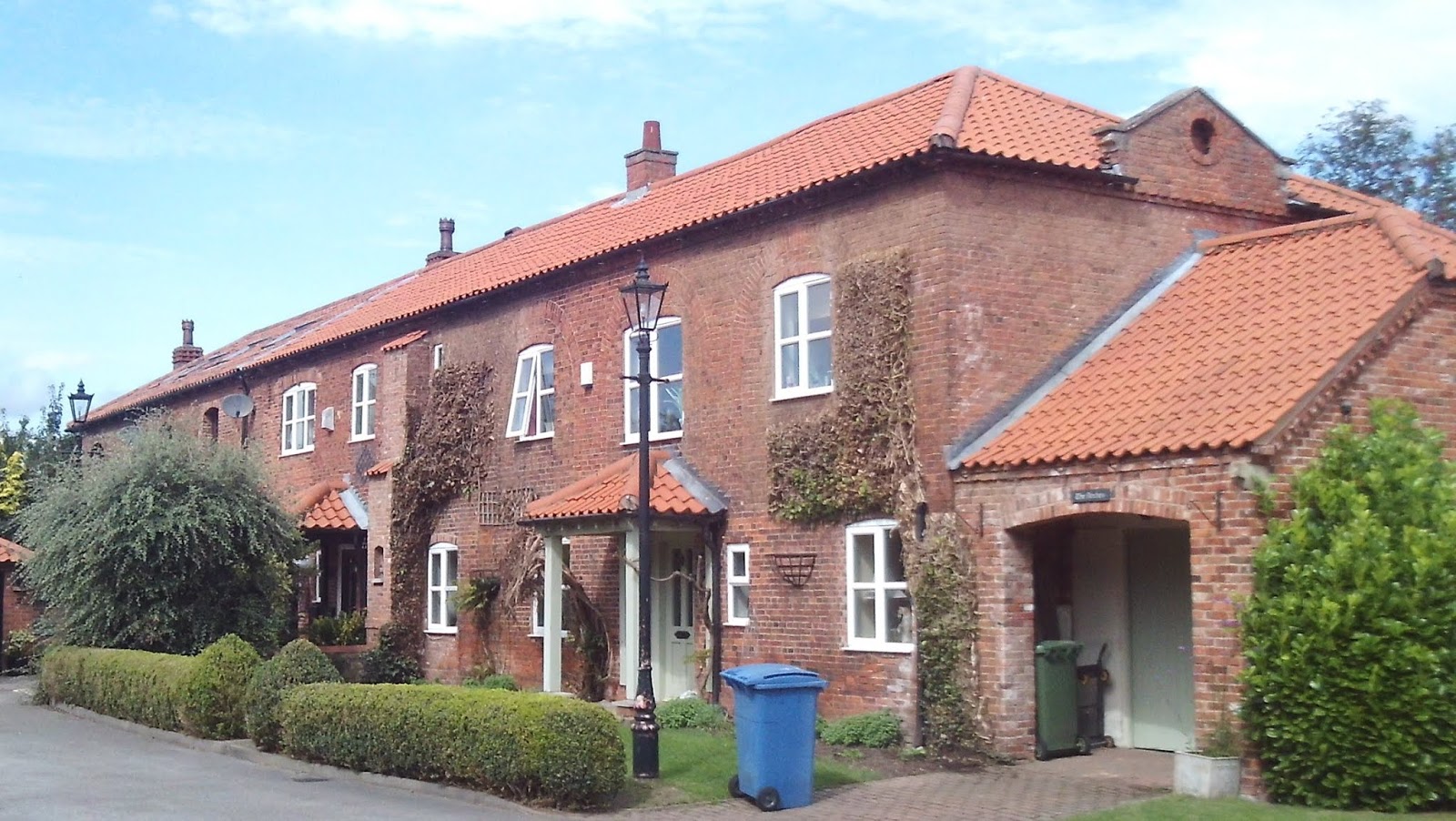 Walking The Peak: Langold, Hodsock Priory, Blyth, and North Carlton