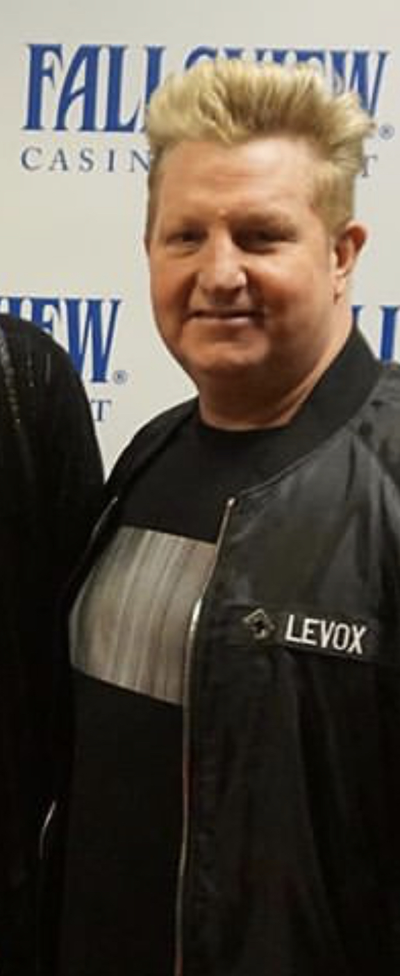 Farce the Music: Awkward Gary Levox Photo of the Week