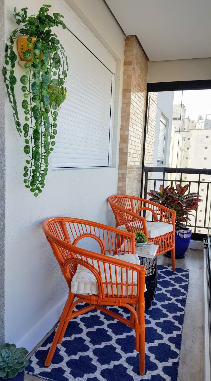 Varanda decorada com banco sob medida! - Jeito de Casa - Blog de ...