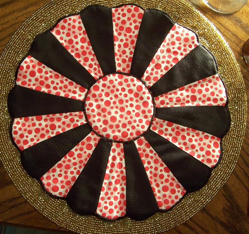 Dresden Plate Free Pattern for Bev