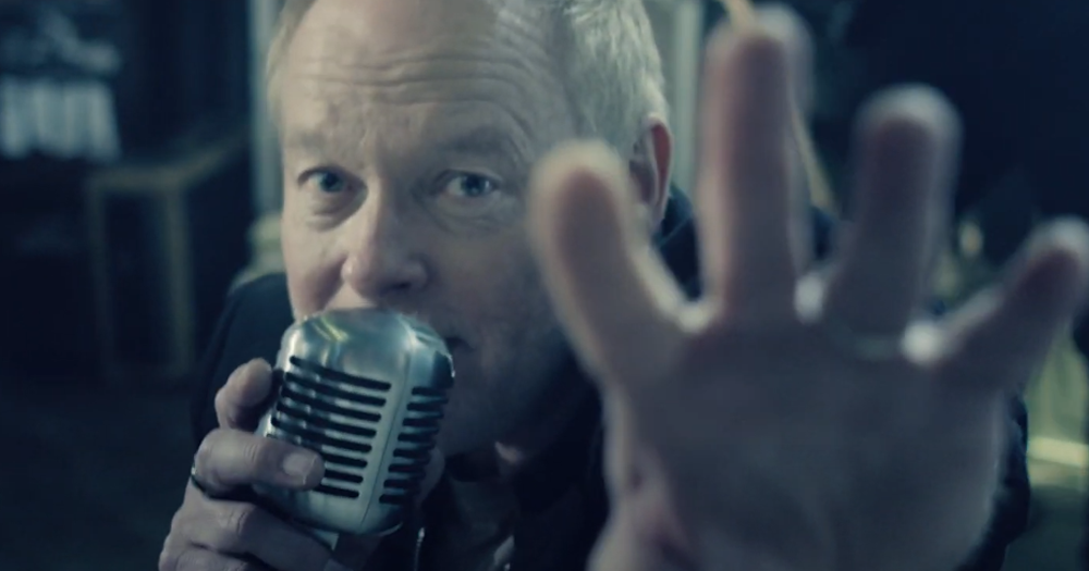 Cutting Crew Recreates Iconic '80s Hit '(I Just) Died In Your Arms ...