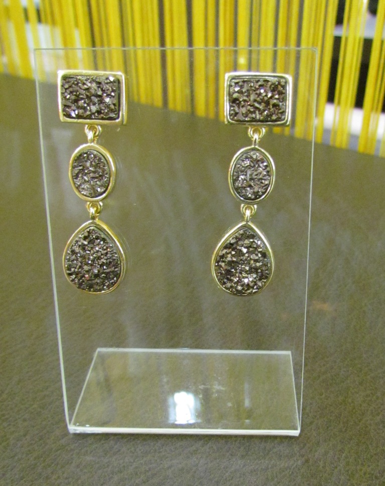 Mirian Roza: As peças clássicas e a tendência do bronze nas coleções da ...