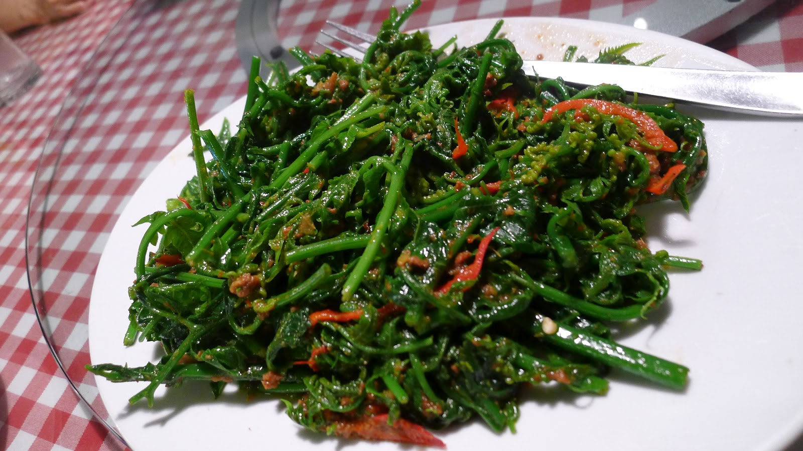 Vegetarianism is not just a diet, it's compassion, 吃素不僅是一种飲食习惯 ...