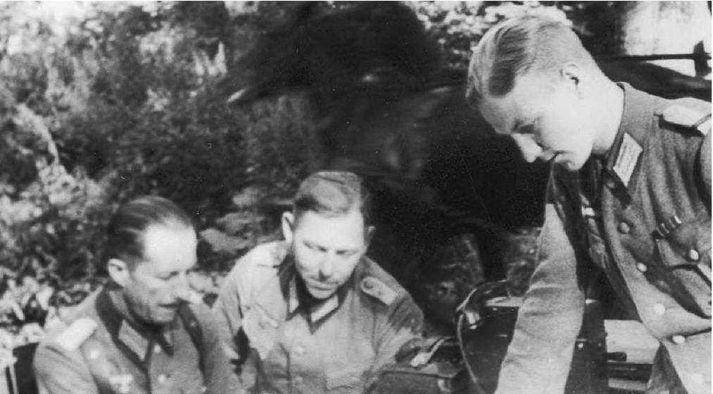 NAZI JERMAN: Album Foto 272. Infanterie-Division / 272.Volksgrenadier ...