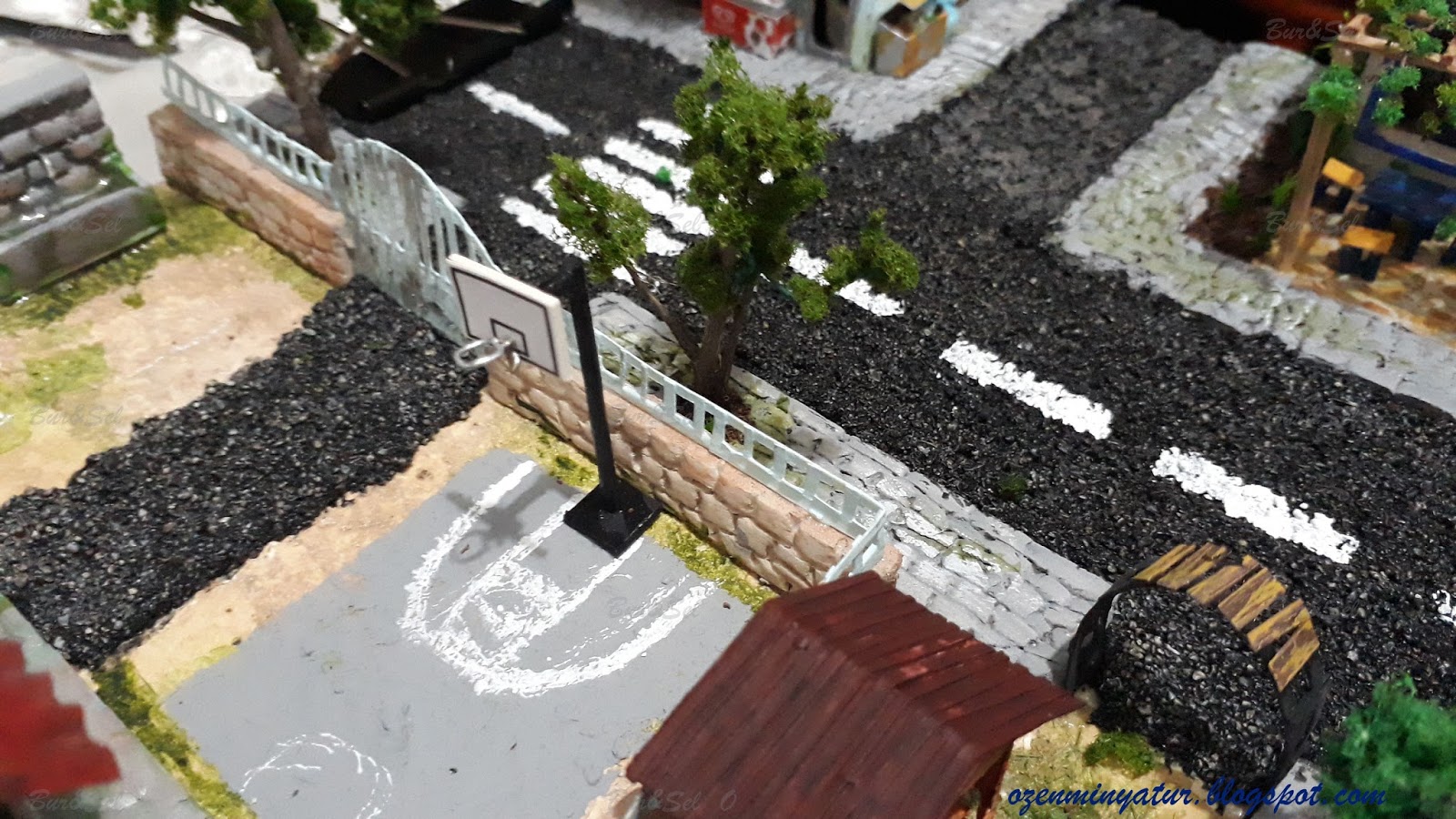 Mini Art Hobi: Kasaba Dioraması-5 Okul