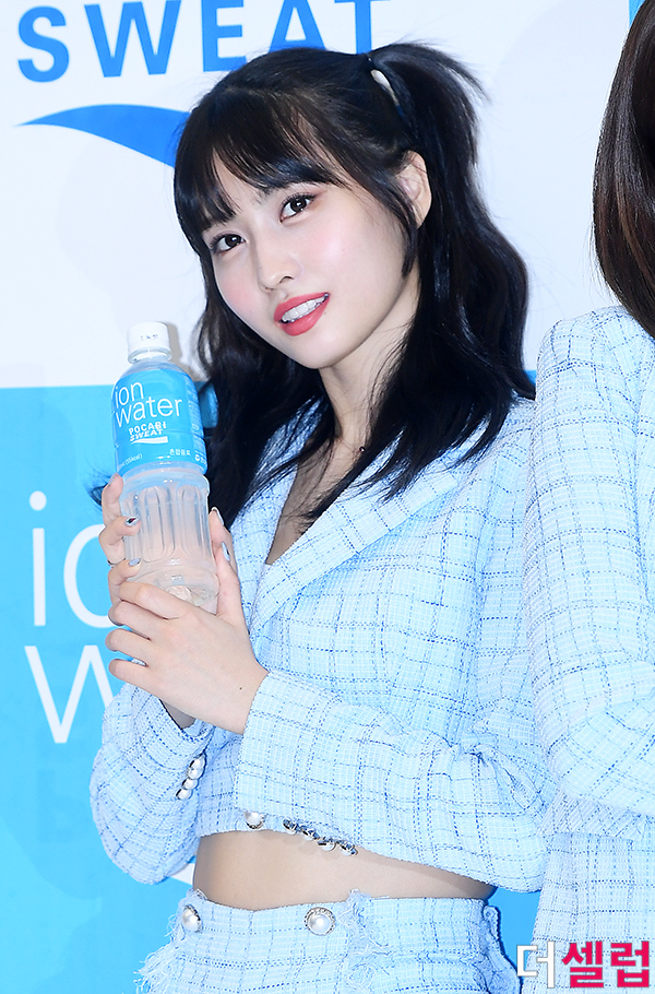Joe's Twice Photo Blog: 190612 'Pocari sweat' TWICE fan sign event 200 pictures
