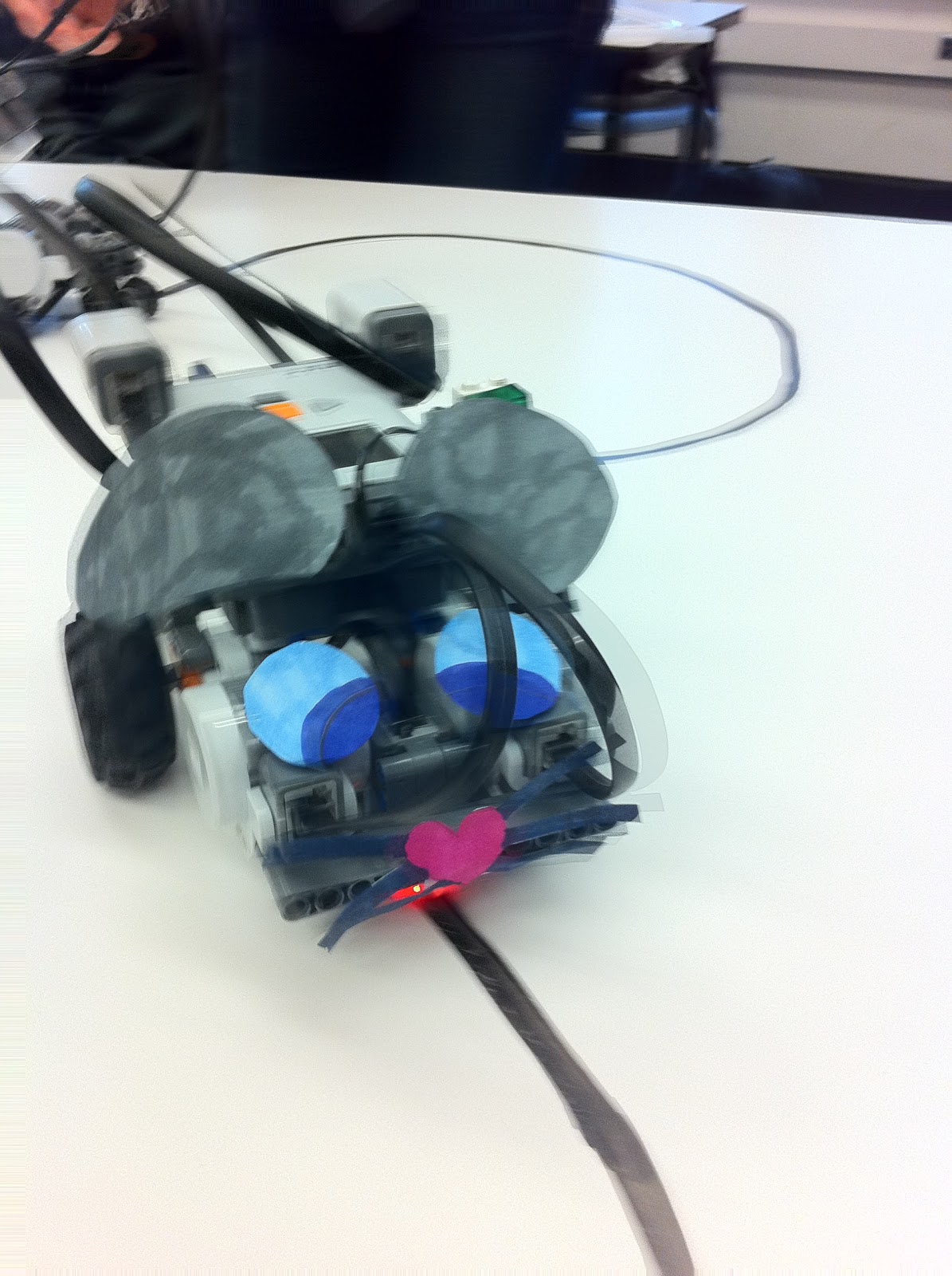 Team Swag Wag: Robot Line Following Challenge!!!