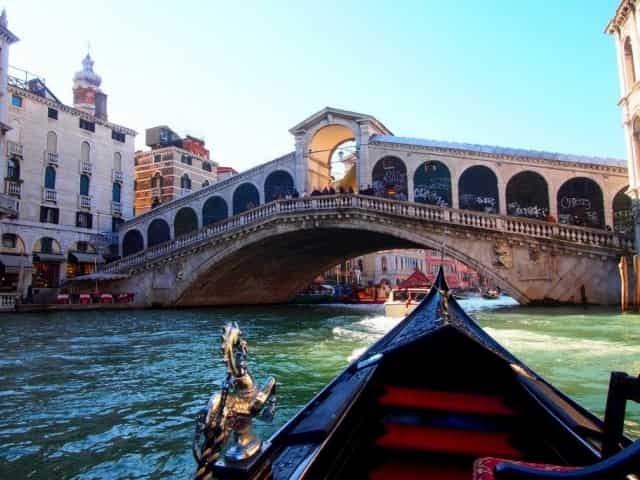 Rialto Bridge & Grand Canal livecam【Venezia VE, Italy】 - LiveCam-WebCam