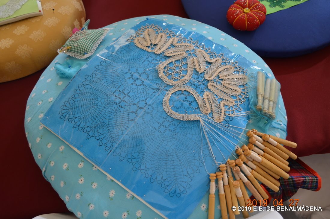 ENCAJERAS DE BOLILLOS DE BENALMÁDENA: Asociación de Encajeras La Giralda