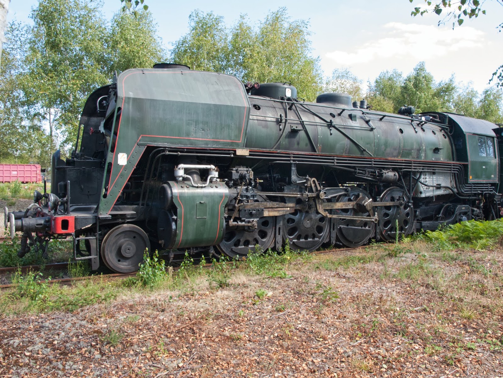 Le temps d'une pose: 141 R 1199