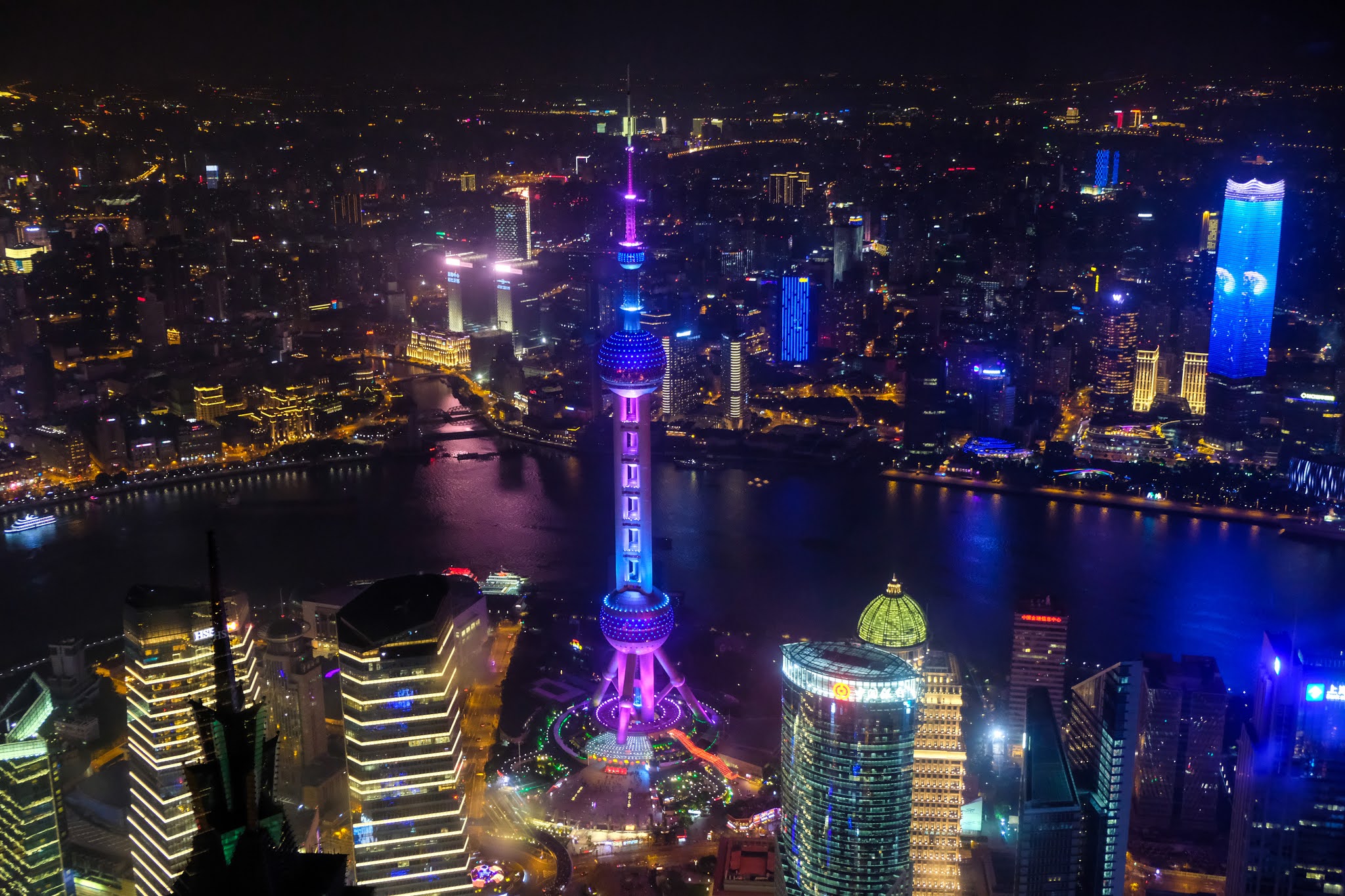 WHAT TO DO WHEN WE CAN ONLY PEEK AT OUR WINDOWS - Lakwatserong Tsinelas