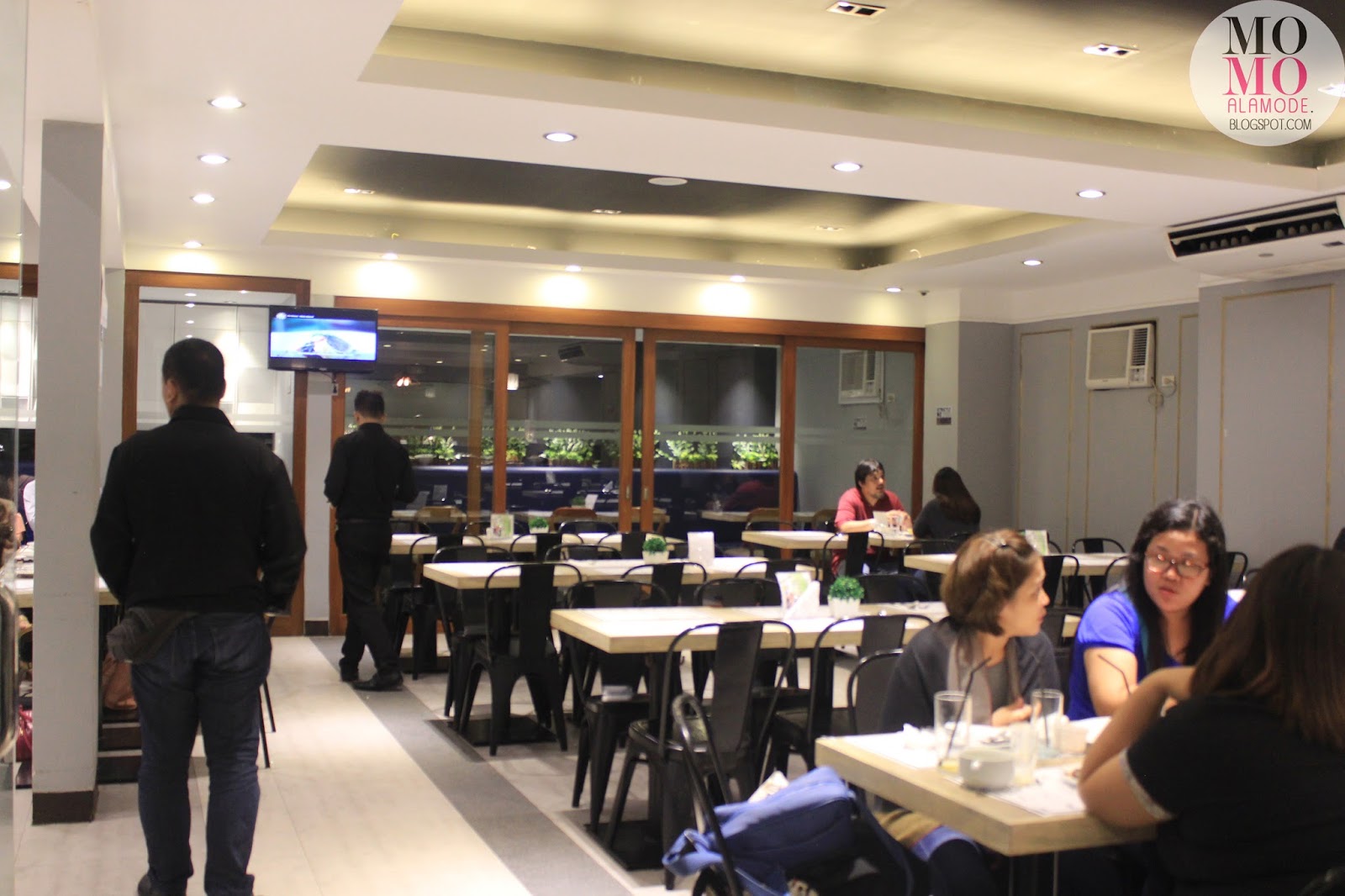 7 Flavors by Chef Boy Logro World Fusion Buffet-Review - Momo à la Mode