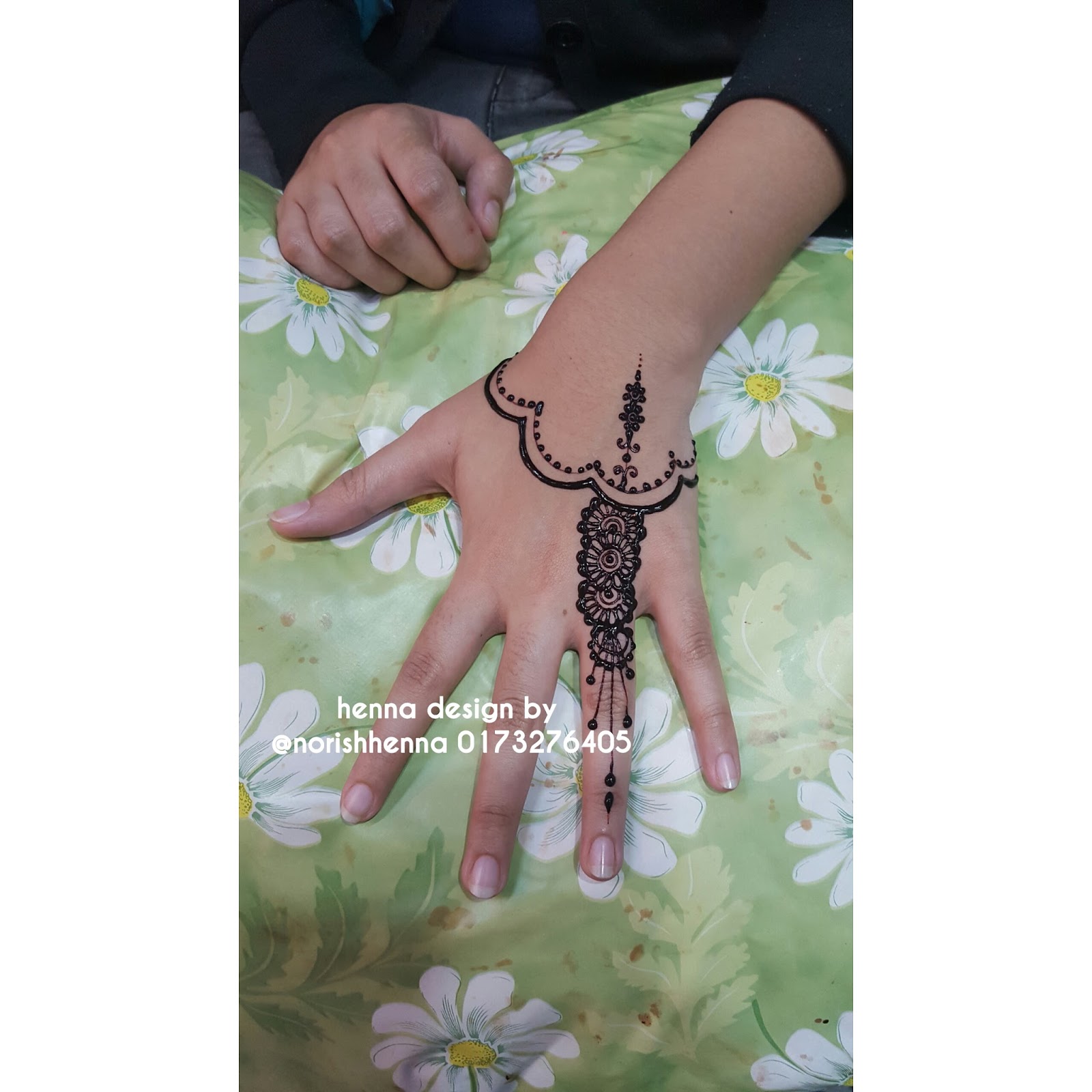 PERKHIDMATAN UKIRAN INAI PENGANTIN: Inai Tangan, simple dan sweet ...