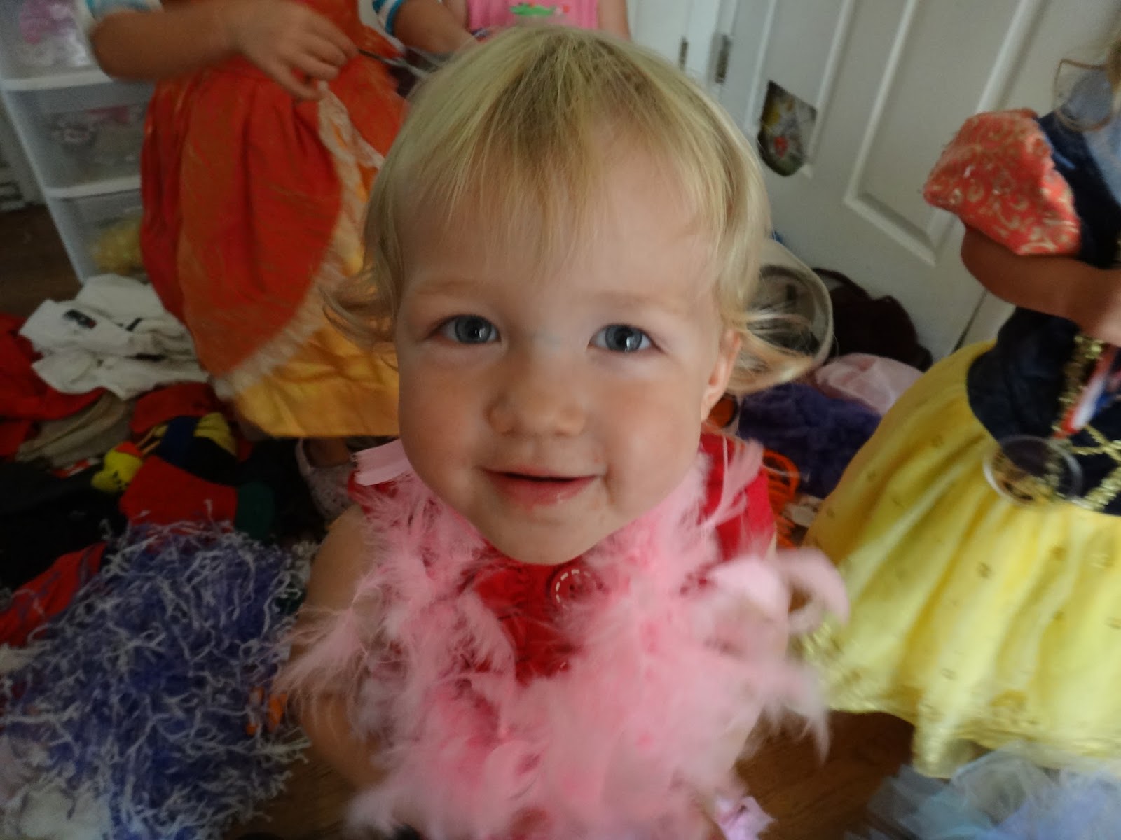 Little Stars Learning: 7 Skills of Dress Up Play